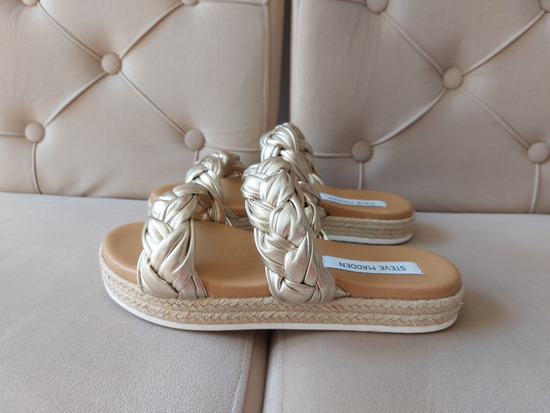 STEVE MADDEN