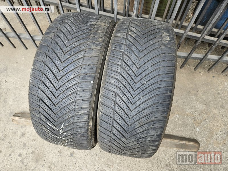 235-45-17 Blackstone kaoi nove odlicne