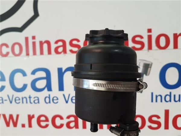 Rezervoar servo upravljača za Nissan CABSTAR kamiona
