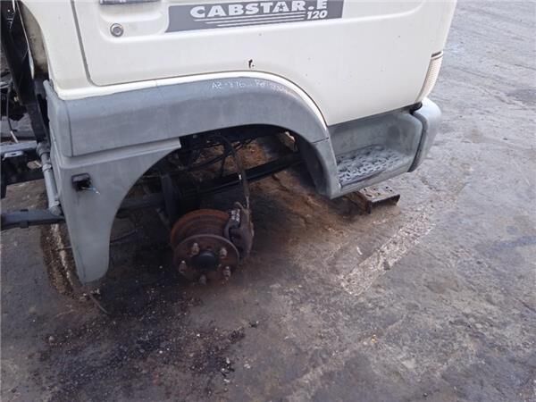 Branik za Nissan CABSTAR E kamiona