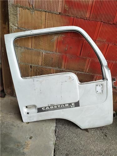 Vrata za Nissan CABSTAR kamiona