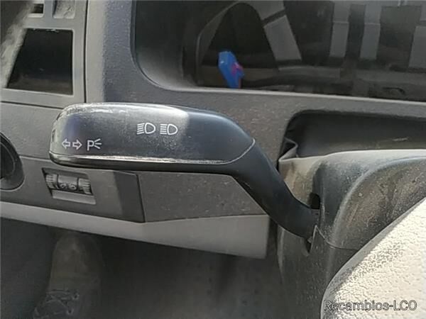 Prekidač pod volanom za Volkswagen T5 Transporter Furgón/Combi (7H)(04.2003->) kamiona