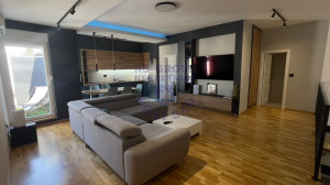 Prodajem Stan-Apartman, Stari Majur, Novi Sad Okolica