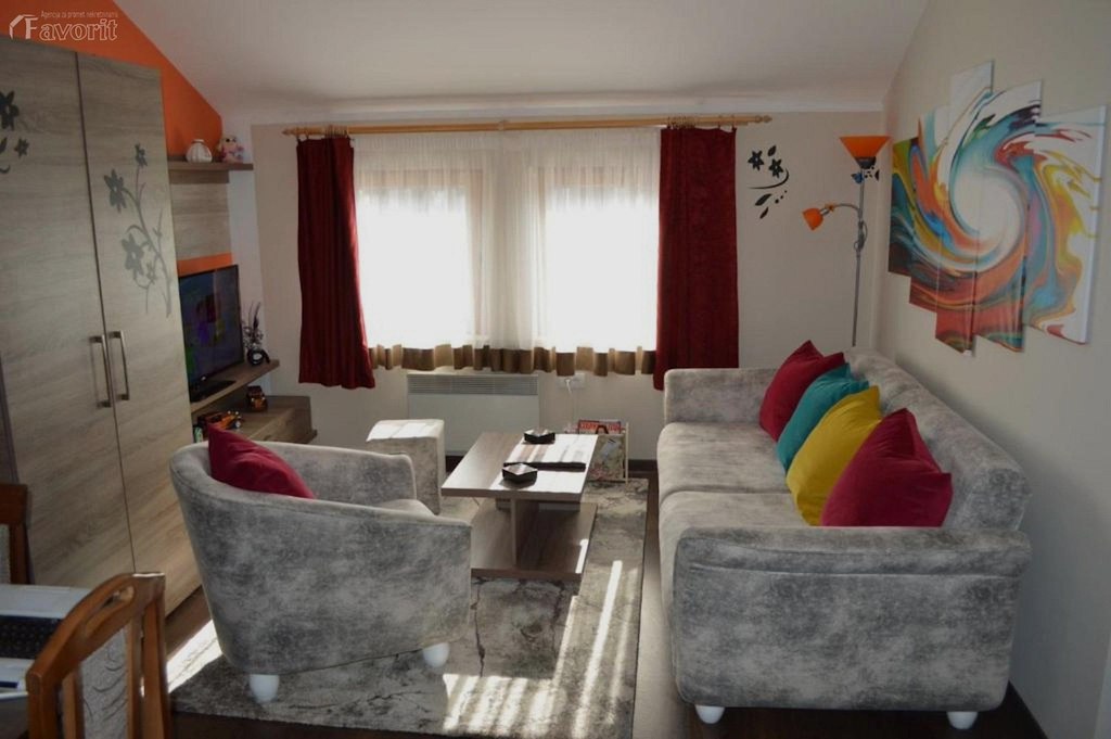 KOPAONIK, STEFANA PRVOVENCANOG, 39m2