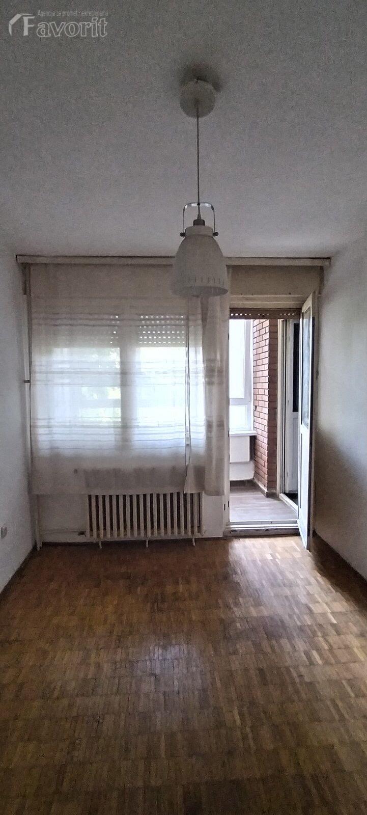 SKOJEVSKO NASELJE, LUKE VOJVODICA, 80m2