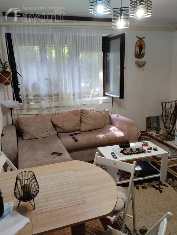 MIRIJEVO, ZORANA RADMILOVICA, 54m2