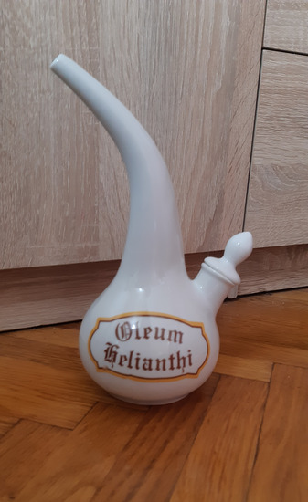 Vintage apotekarska posuda