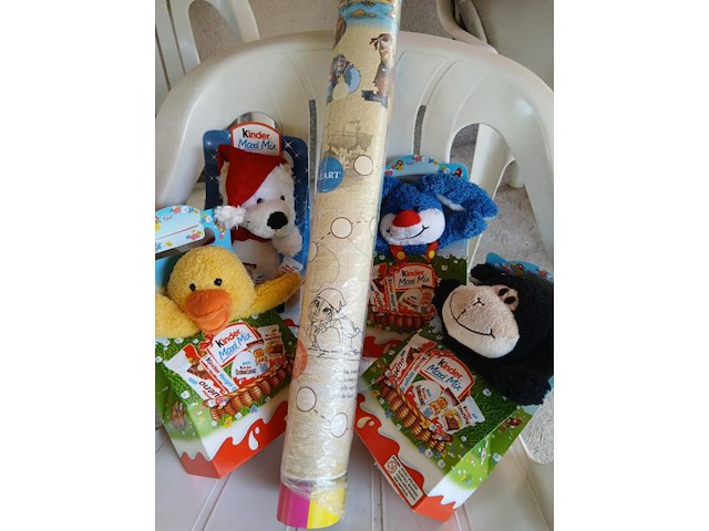 Lot kinder figura