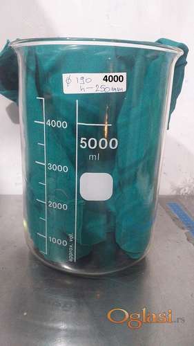 Laboratorijsko staklo razni predmeti