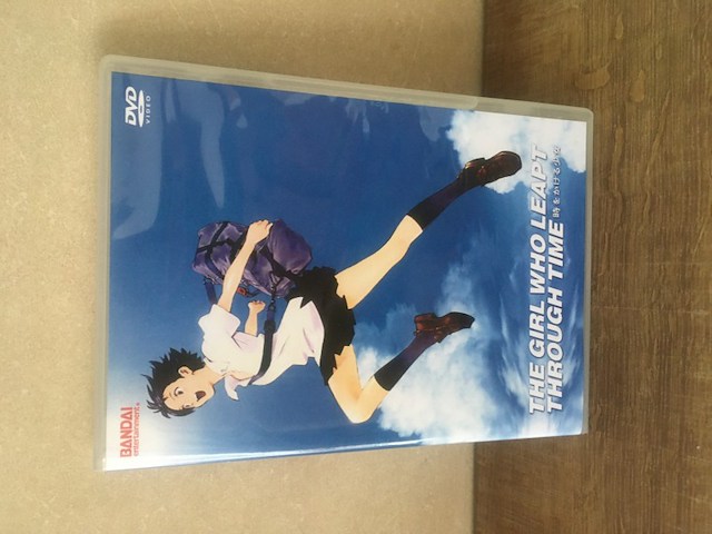Devojka koja je skakala kroz vreme DVD