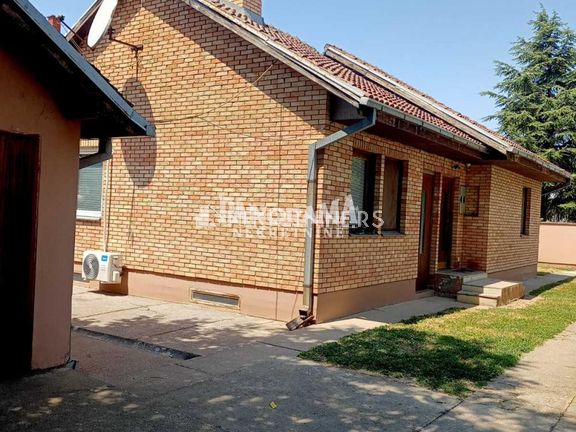Kuća Surčin-Vojvođanska 231m2 ID#3239