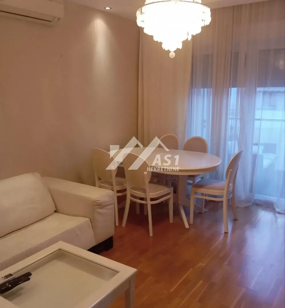 Izdavanje, trosoban stan, 76m2, Liman 3, Novi Sad, Novi Sad