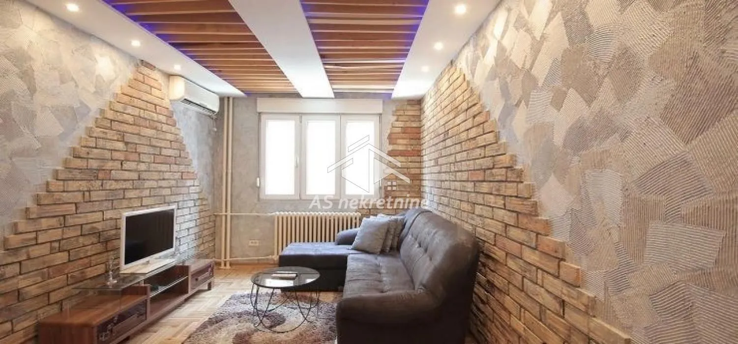 Izdavanje, trosoban stan, 87m2, Zeleni Venac, Beograd