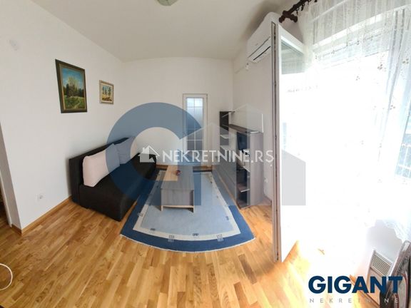 UČITELJSKO NASELJE-KOZARČEVA, 36M2+24M2, PSUT, NR,