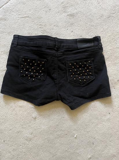 Zara sorts