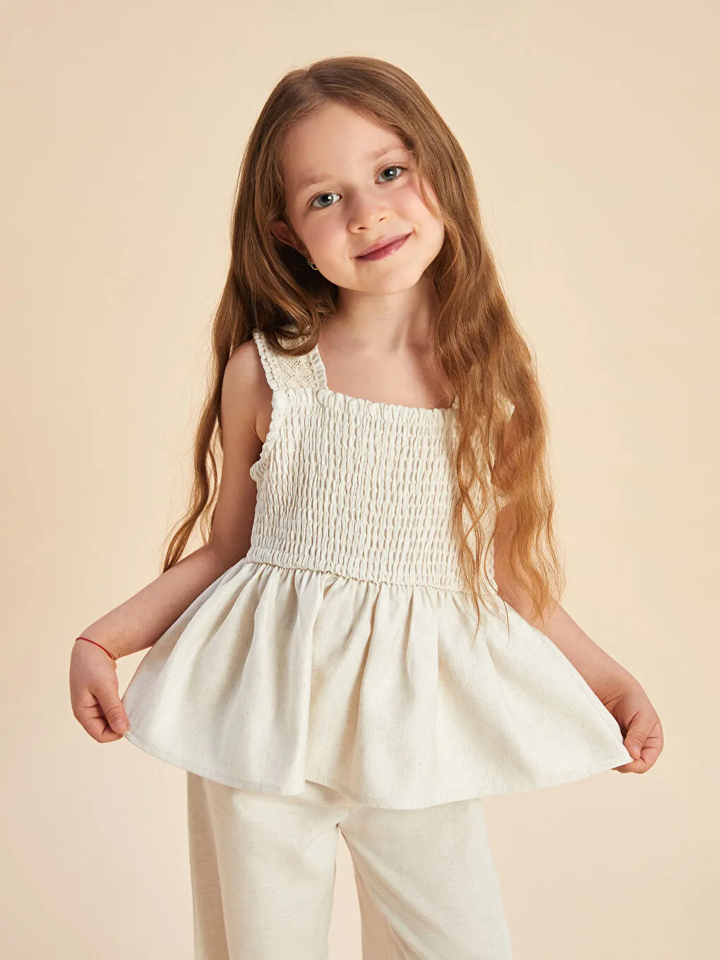 LCW Kids Komplet Bluza I Pantalone Za Devojčice Sa Izgledom Lana 2 Komada