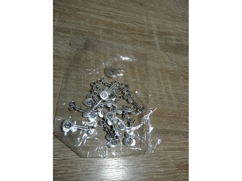 PUNO PRIVEZAKA kupite 5-platite 4