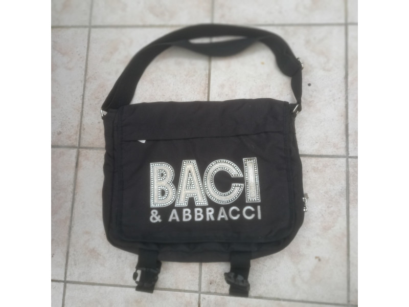 BACCI&ABBRACCI SAVRSENA NOVA VALIKA TASNA