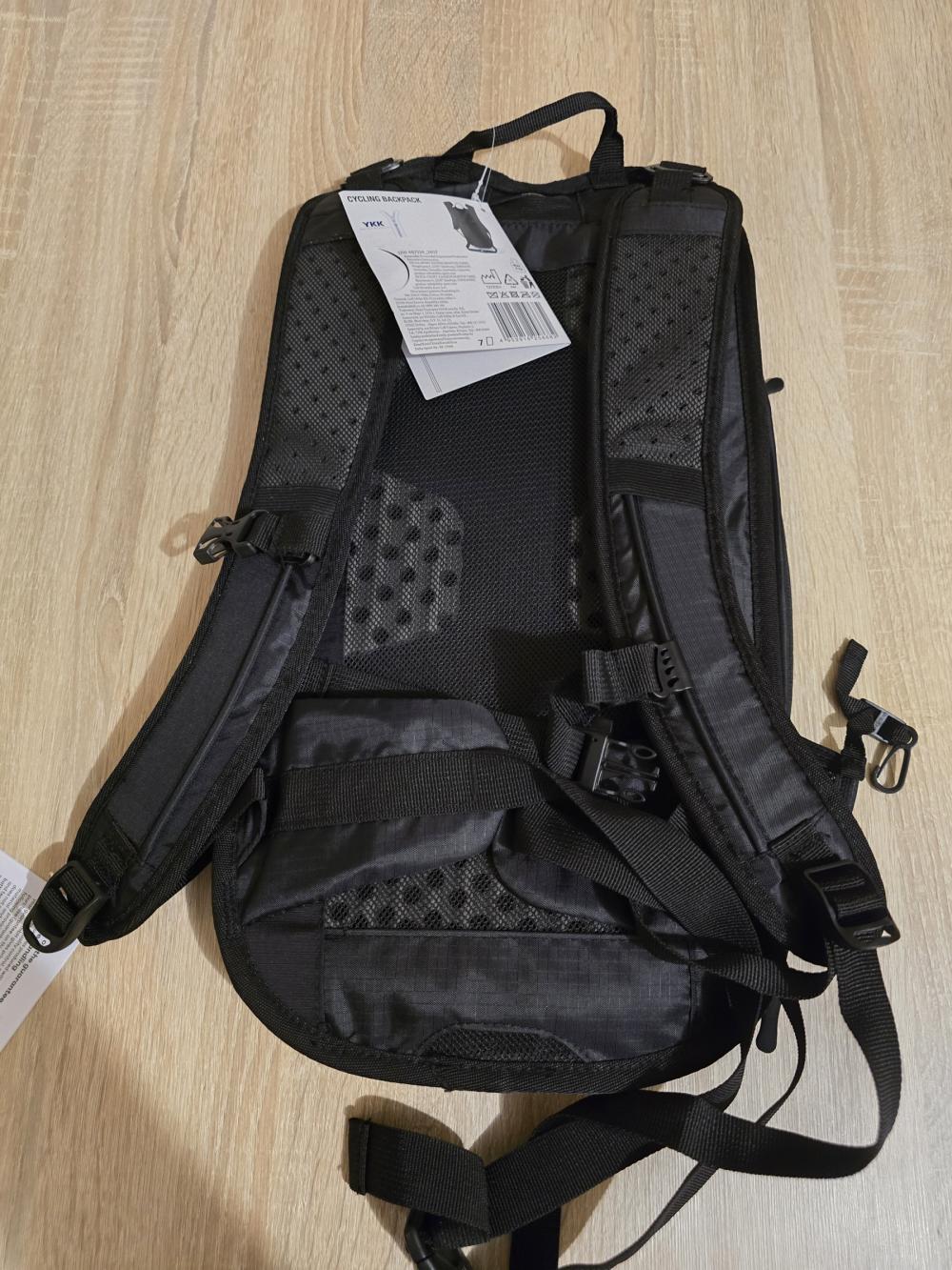 Crivit 6l H2O ranac