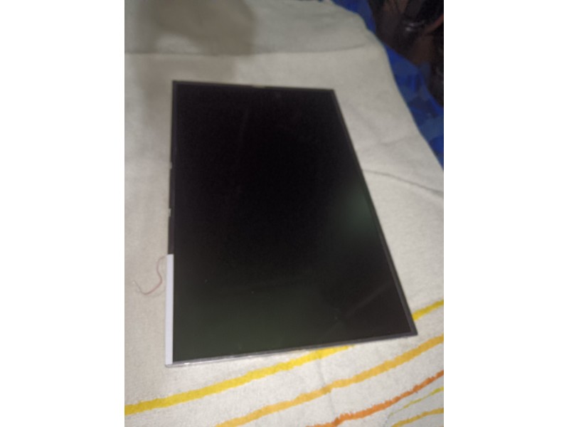 b154ew02 15,4 inca lcd panel