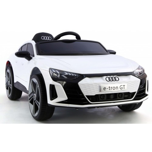 Auto Audi 12V 062120 Bela