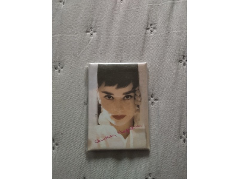 Audrey Hepburn magnet za frizider