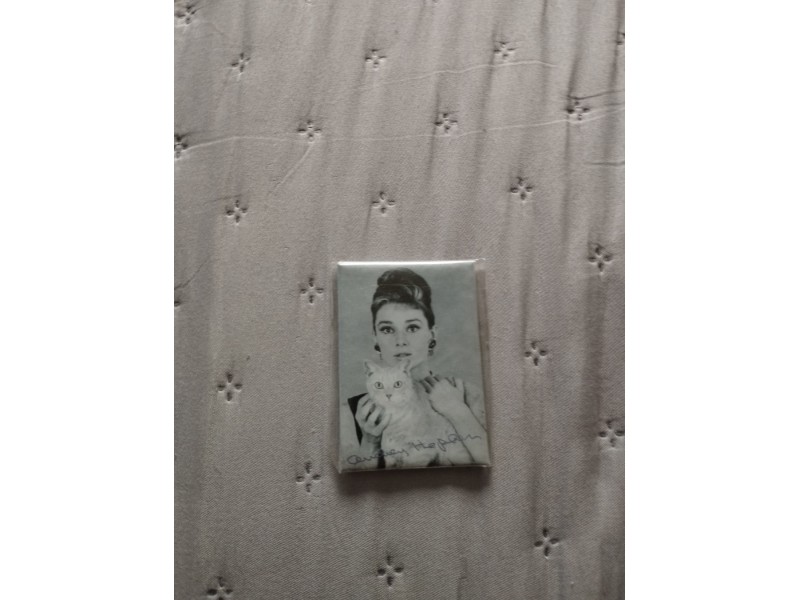 Audrey Hepburn magnet za frizider