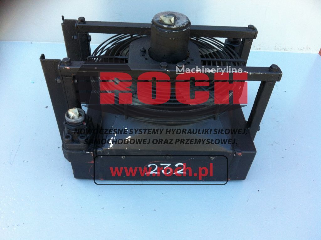 LR 3023753 radijator za hlađenje motora za bagera