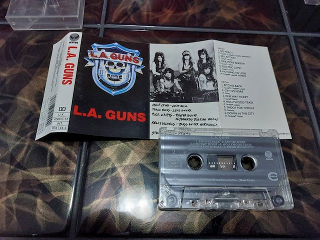 L.A. GUNS L.A. GUNS 1988 kaseta