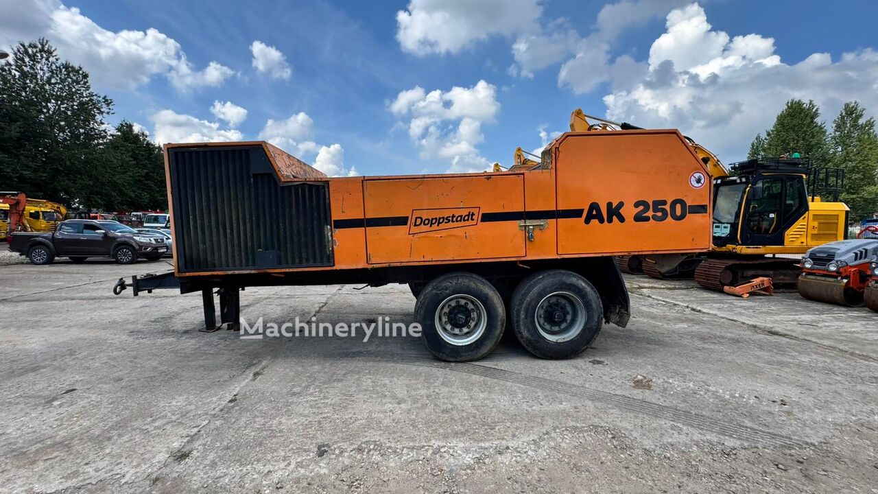 Doppstadt AK 250 industrijski šreder