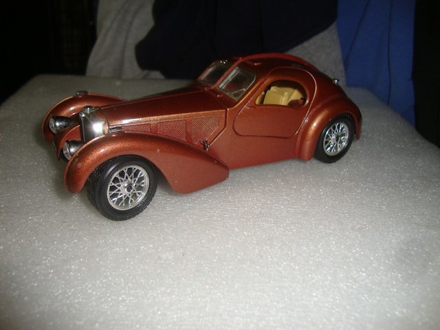 Bugatti  Burago