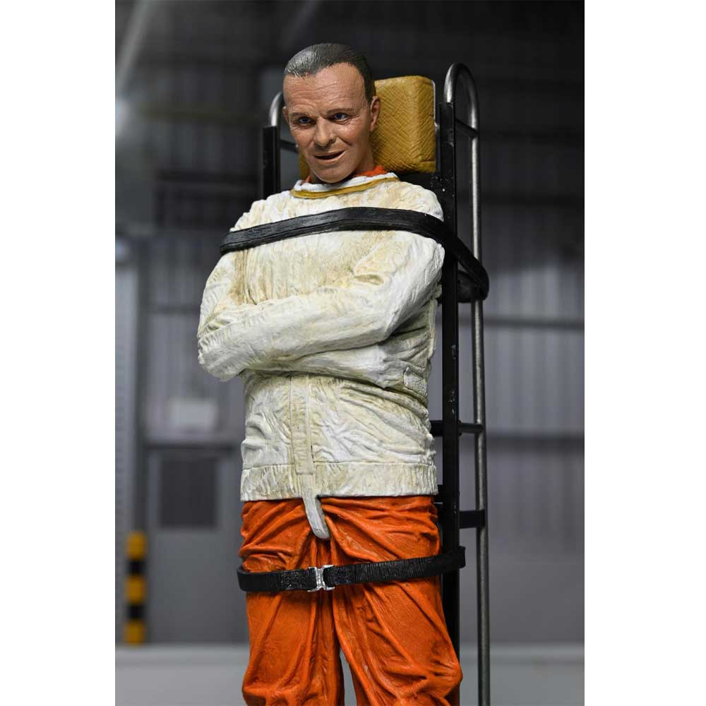The Silence of the Lambs Action Figure Dr. Hannibal Lecter (Masked) (18 cm)