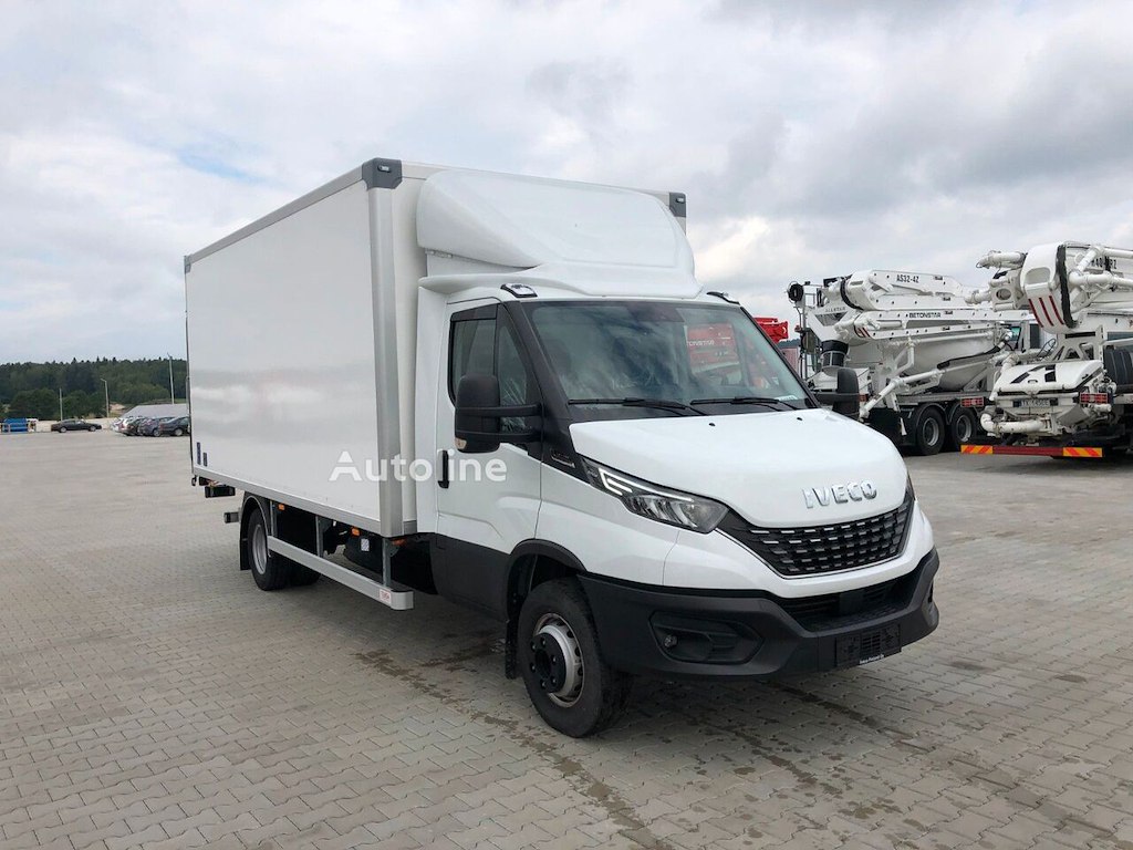 Novi IVECO Daily 70C18H kamion furgon