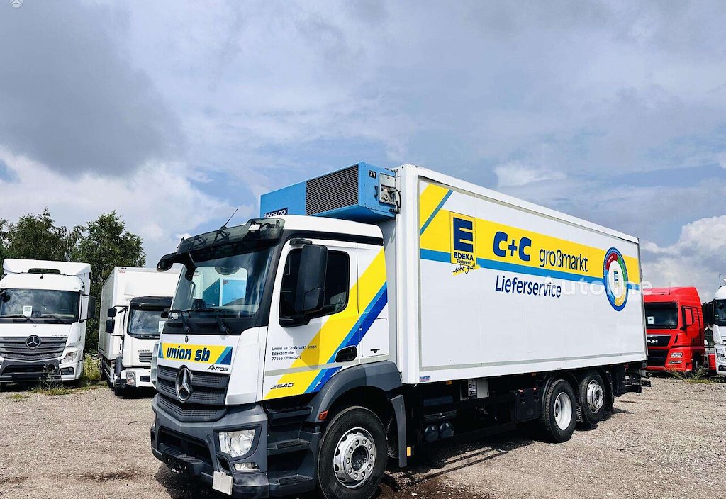 Mercedes-Benz 2540 Antos 6x2 26T Saldytuvas su Liftu kamion hladnjača