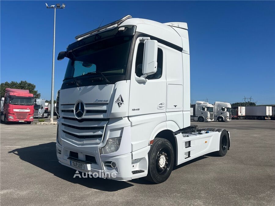 Mercedes-Benz ACTROS 1845 LS tegljač