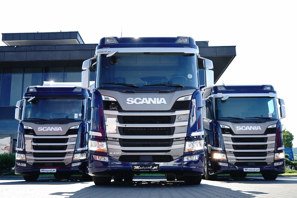 Scania R 450 / RETARDER / NISKA KABINA / PO KONTRAKCIE SERWISOWYM tegljač
