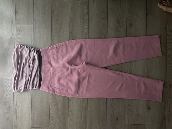 Zara pantalone i korset