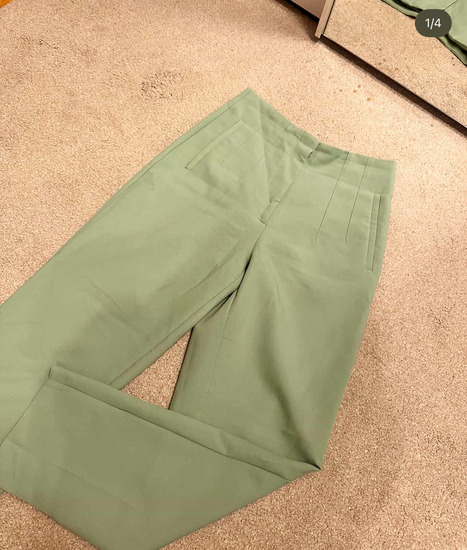 Zara pantalone SNIZENE 2000