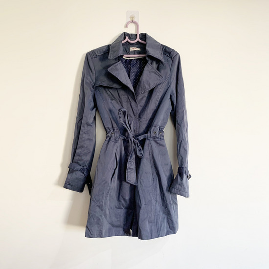 587. Orsay teget plavi trench mantil