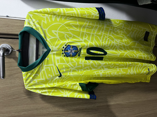 Dres Brazil Neymar
