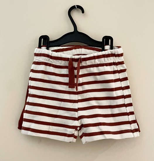 Zara set od dva sortsa