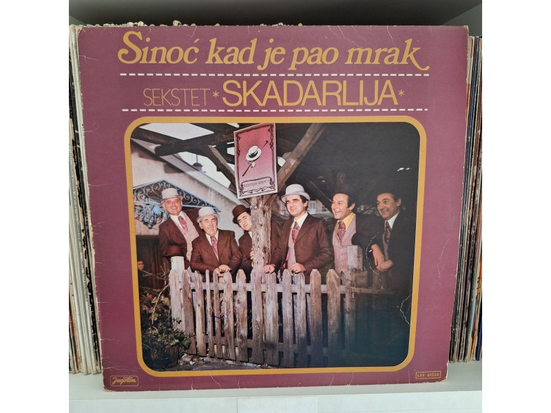 Sekstet "Skadarlija" - Sinoć Kad Je Pao Mrak