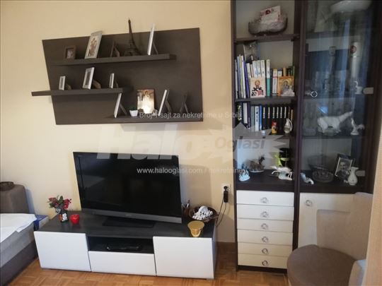 Vidikovac 94m2,(3,5)garaža 22m2 i 0,22ara građ.zem