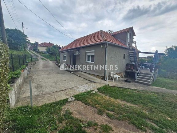 Na prodaju kuca 110m2 u Loznici