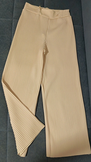 Krem pantalone M