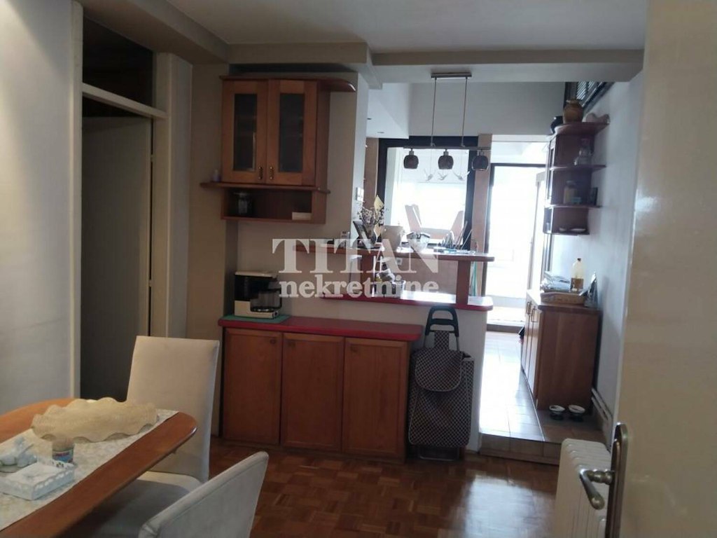 adaptiran u 3.0 na Novom Beogradu ID#5502