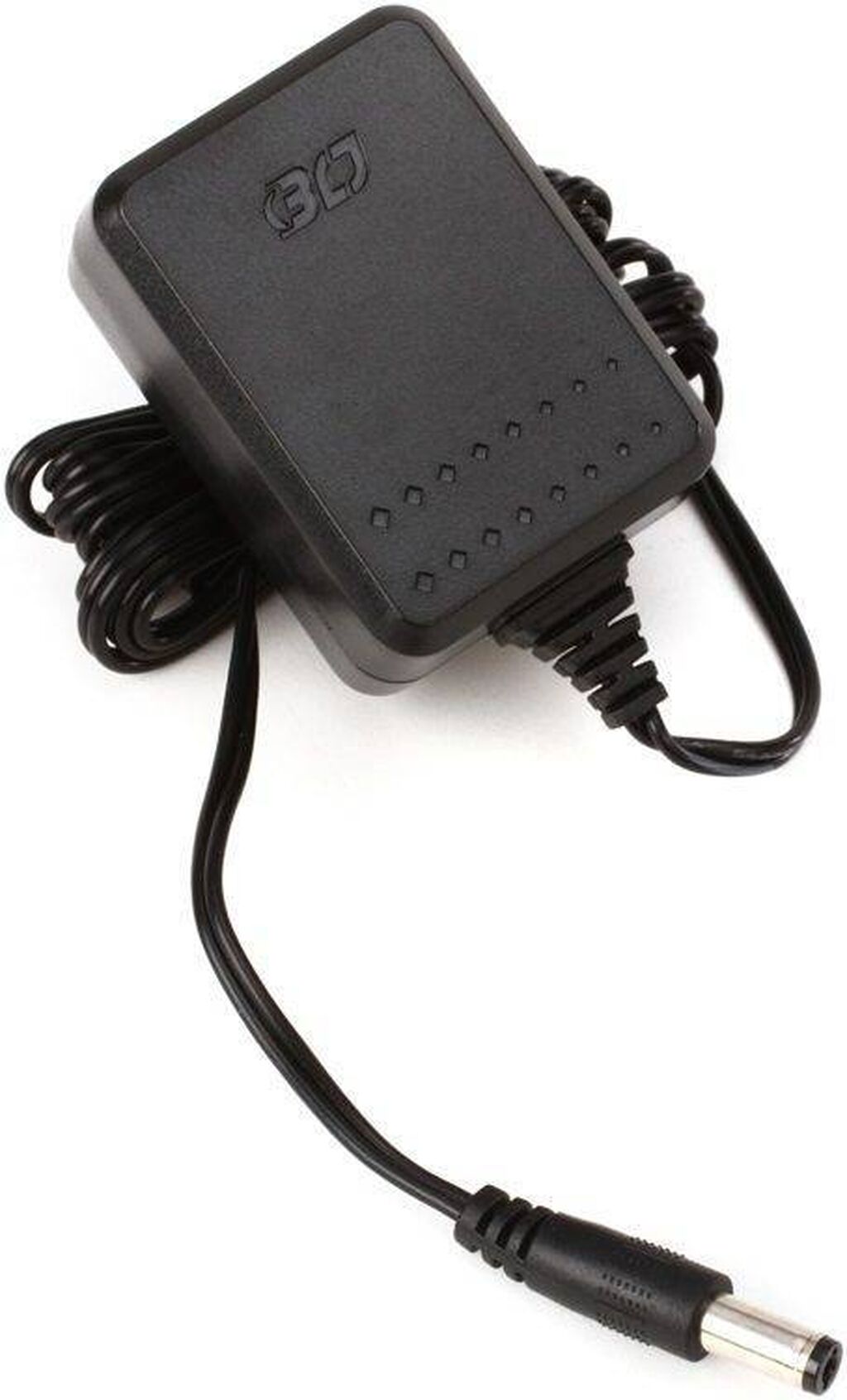 Ac/Dc adapter 9v 500mA Adapter je kvalitetan, ispravan. Slika je