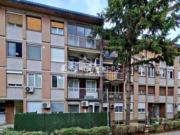 Resnik, Jelezovačka, 59m2, dvoetažni stan ID#1529