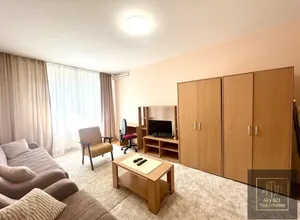Izdavanje Stan - Novi Sad