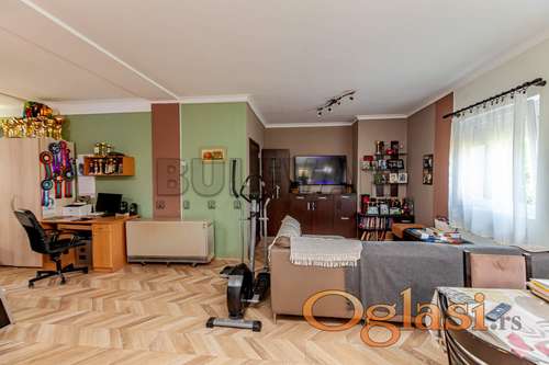 Kuća Podvinik 100m2, 5ari plac.